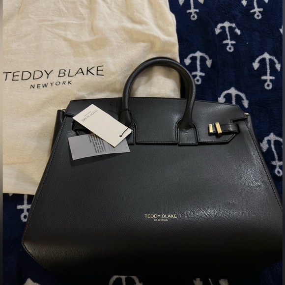Teddy Blake | Bags | Teddy Blake Gigi Palmelatto 3in Black W Red ...